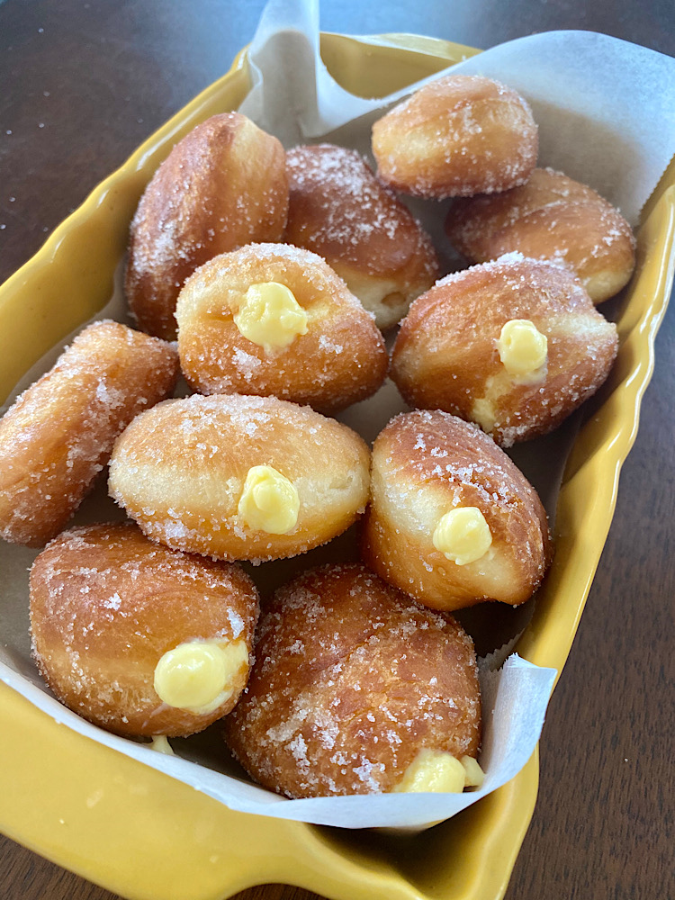 De lekkerste berlinerbollen met gele room | Mooie recepten